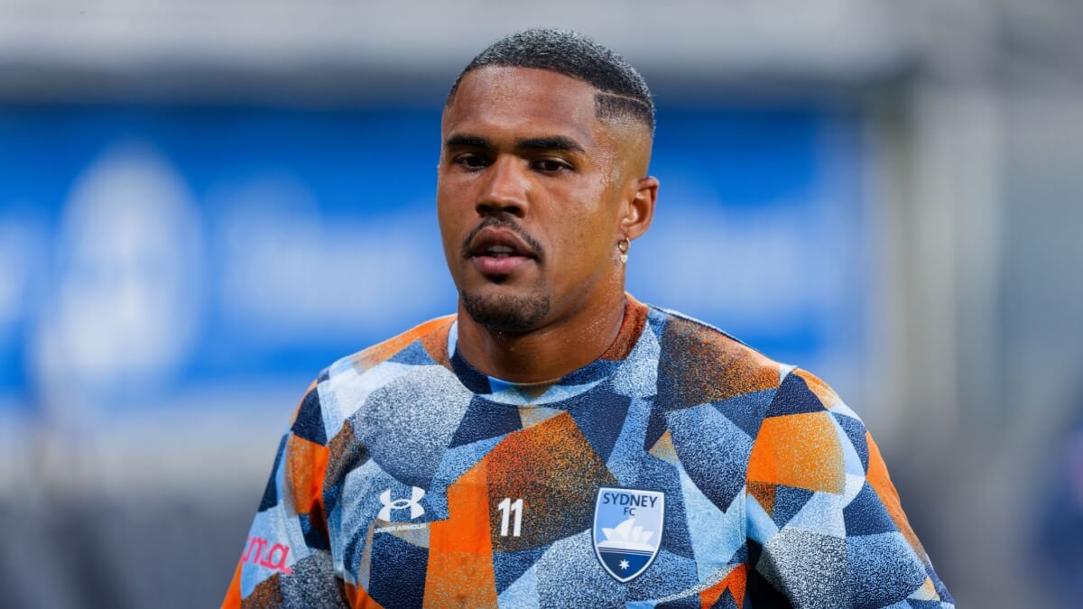 Douglas Costa torna in Italia e giocherà al Chievo Verona in D